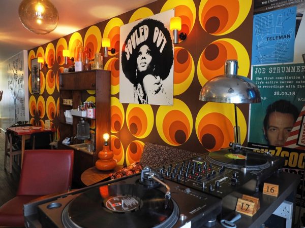 The Cafe: Eat Shop Relax – Revival